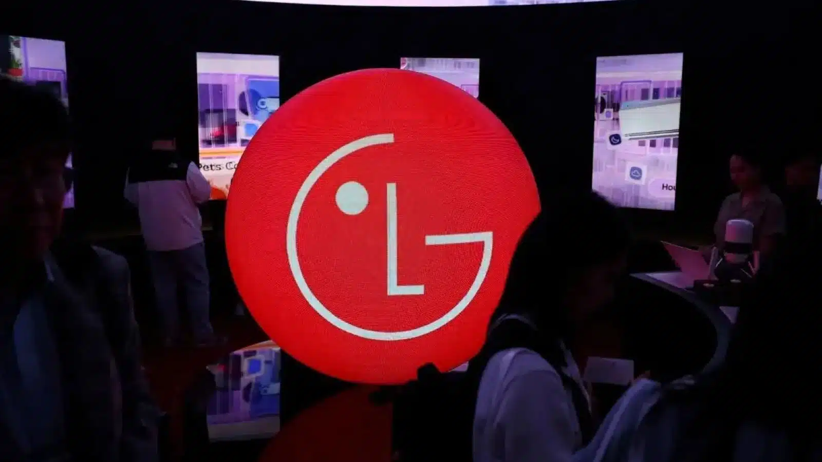 LG Electronics Outlines Road Map For AI Powered Zero Labor Home In India